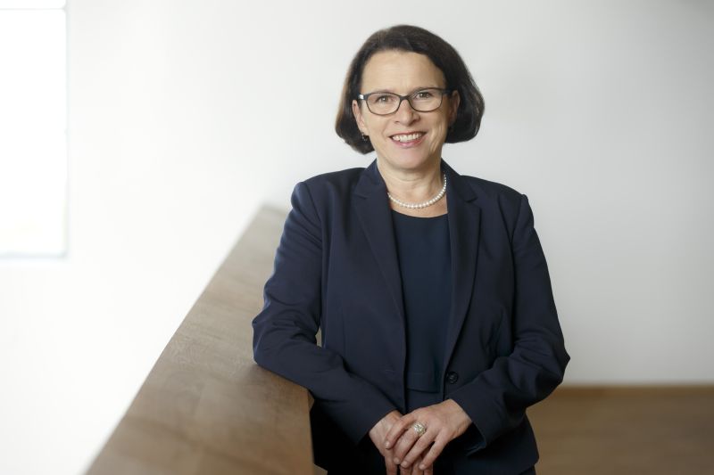 Stadt Regensburg - KURZ & KNAPP - Oberbürgermeisterin im Präsidium des ...